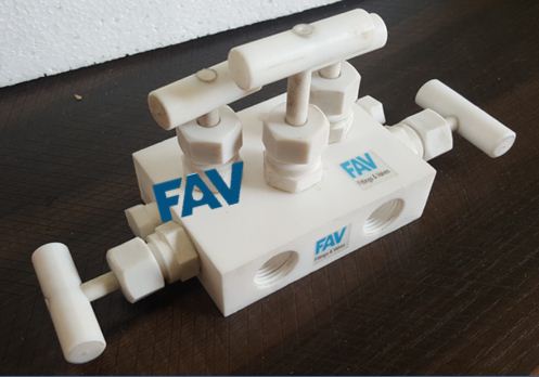 PTFE Manifold Valve 5 way and range of PTFE Instrumentation Valves