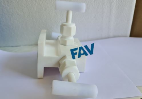 PTFE Manifold Valve 3 Way T Type and range of PTFE Valves